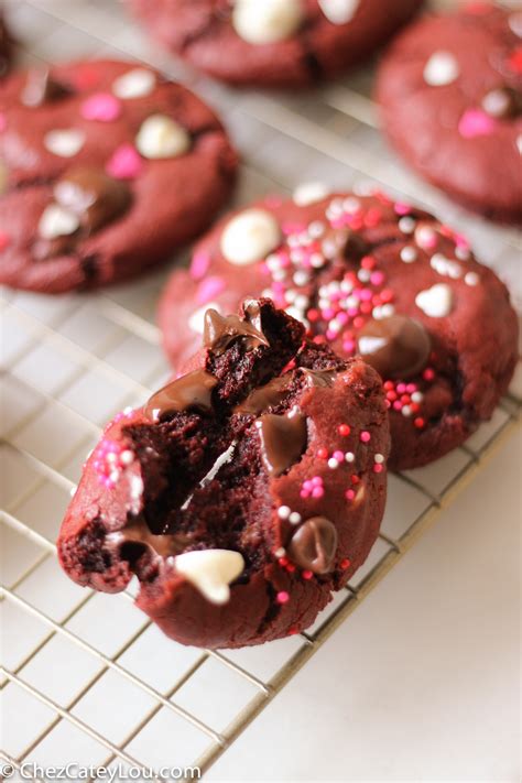 Red Velvet Chocolate Chip Cookies Chez Cateylou