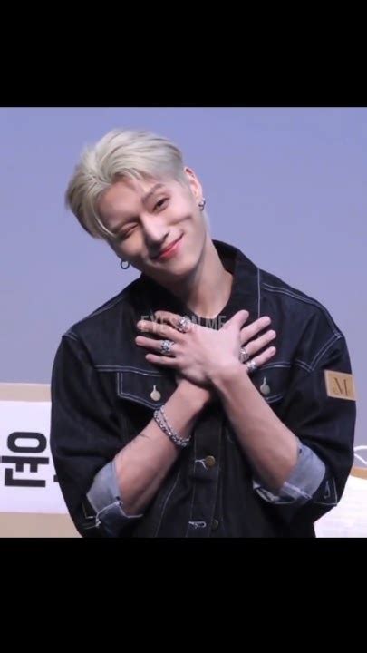 Blonde Wooyoung Being Adorable During Fansign ️🥰21042025 Youtube