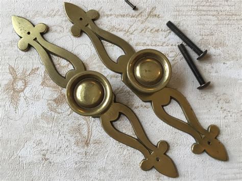 Vintage Brass Cabinet Knobs With Backplates Pair Of Single Mount Kbc