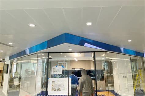 China Customized Led Display Round Cylinder Cube Tree Display Iamledwall