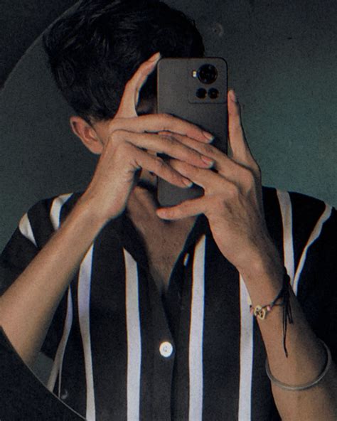 ☬☠ 𝗧𝗵𝗮𝗸𝘂𝗿 𝗝𝗮𝘆 𝗦𝗶𝗻𝗴𝗵 ☠☬ Raghuwanshi 0001 • Instagram Photos And Videos