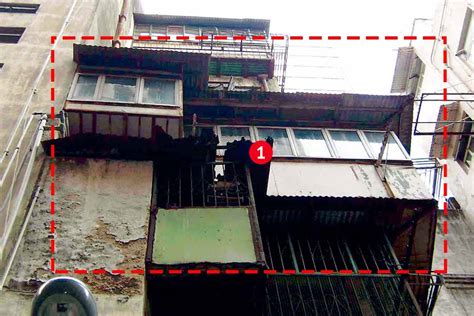 Removal Of Unauthorised Structures Projecting Suspended Or Hanging Buildings Department