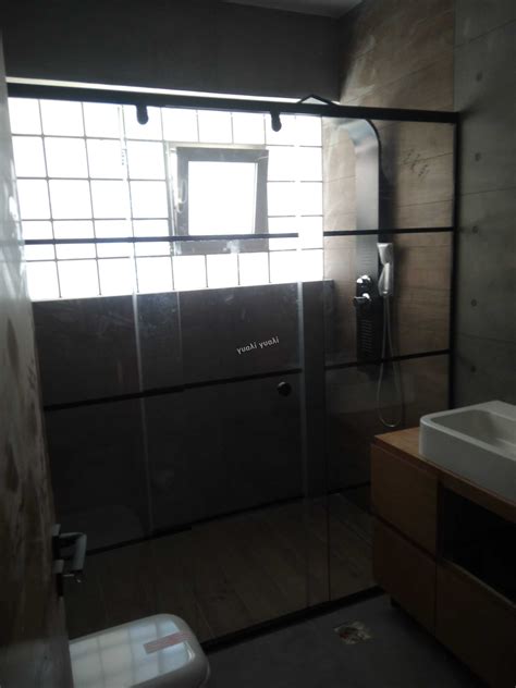 Γυάλινες Καμπίνες Μπάνιου Τζάμια Καθρέπτες γυαλί γυαλί