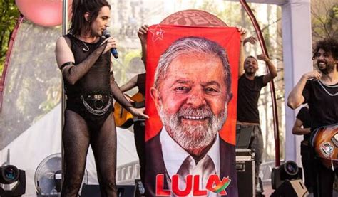 Cantor que vai fazer show na posse de Lula já chamou Jesus de bicha e travesti VEJA VÍDEO