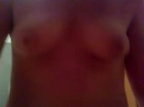 Tumbado Boca Arriba Y Corrida XVIDEOS COM