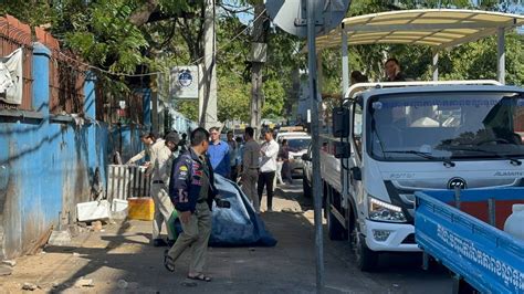 អាជ្ញាធរខណ្ឌទួលគោក ចាប់ផ្តើមចាត់វិធានការរំដោះចិញ្ចើមផ្លូវជុំវិញមន្ទីរពេទ្យកុមារជាតិ Cnc News