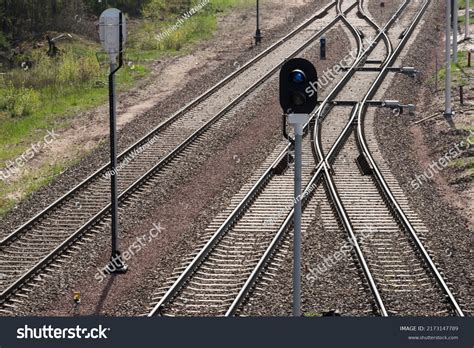 265 Imagens De Shunt Signal Imagens Fotos Stock E Vetores Shutterstock 265 Imagens De Shunt Signal Imagens Fotos Stock E Vetores Shutterstock