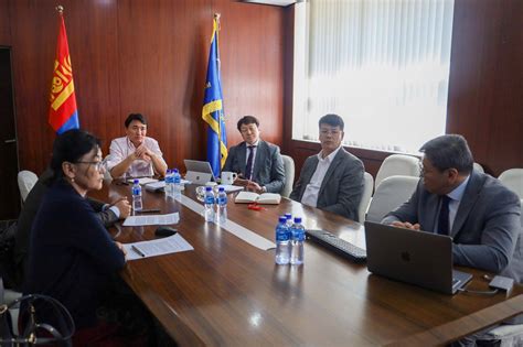 Аж үйлдвэр эрдэс баялгийн яам Ministry Of Industry And Mineral Аж үйлдвэр эрдэс баялгийн