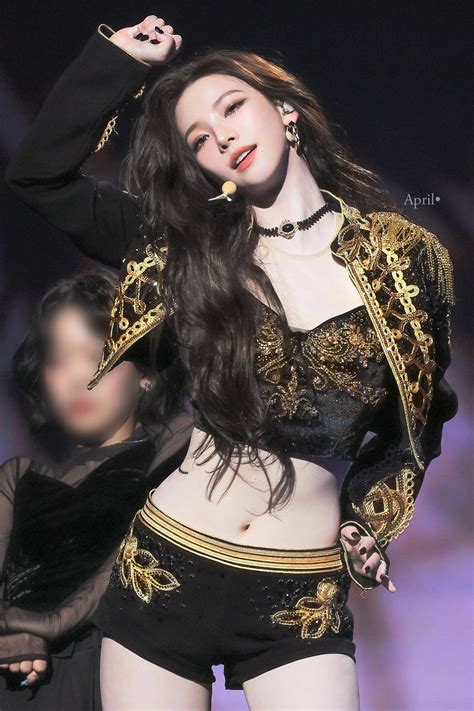 Pin by Nu Vid on Lưu nhanh in 2025 Celebrity singers Hit girls Karina