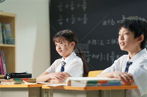 小学生在教室里上课高清图片下载 正版图片507635606 摄图网 小学生在教室里上课高清图片下载 正版图片507635606 摄图网