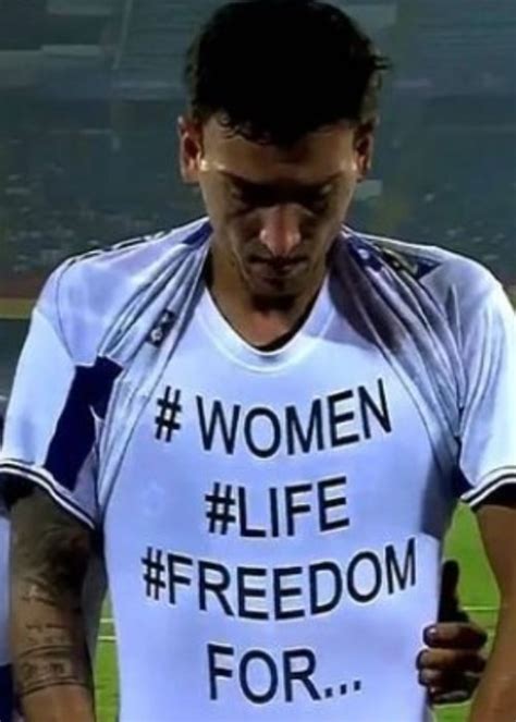 Vafa Hakhamaneshi Height Weight Age Facts Biography