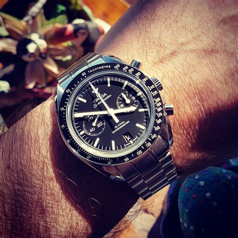 Omega Speedmaster Moonwatch Co Axial Chronograph 44 25 Mm Cal 9300 1
