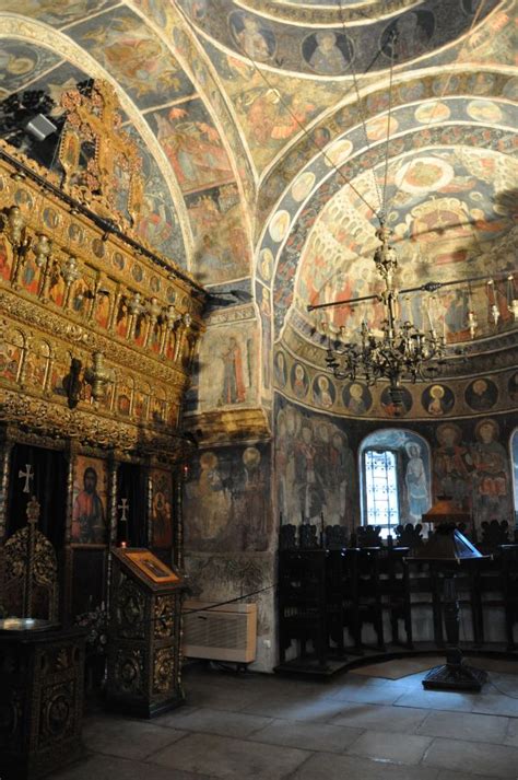 무료 이미지 건축물 사진술 건물 기념물 유럽 교회에 신자 예배 장소 사진들 종교적인 비어 있는 수도원 기독교 로마자 전통적인 동부의 관광