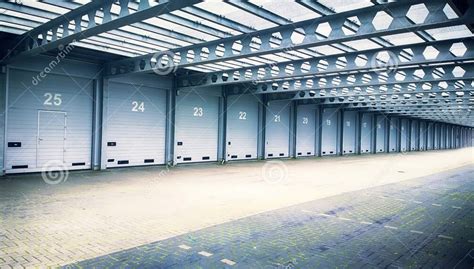 Noliktavas Garāžas