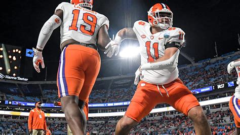 Will Chicago Bears Consider Drafting Clemson Dl Bryan Bresee In Round One