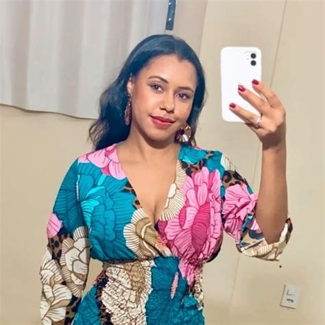 Melissa Santos Melissasantoos • Threads Say More