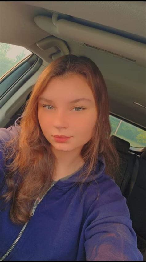 😊 R Selfieover25