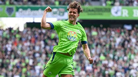 1 Fc Köln Effzeh Schnappt Sich Ex Nationalstürmer Luca Waldschmidt