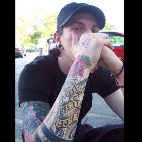 Chris Motionless I Don T Care How Many Times I See This Picture Of Him It Melts My Heart