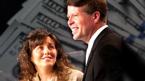 Disgraced Duggars To Be Paid By Tlc After Network Canceled Their