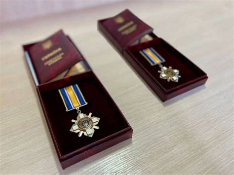 У Коломиї вручили ордени За мужність родинам загиблих воїнів Фото ВІКНА Новини Калуша