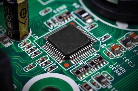 Premium Photo Microchip