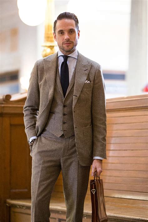 How To Wear A 3 Piece Suit At William Jaramillo Blog