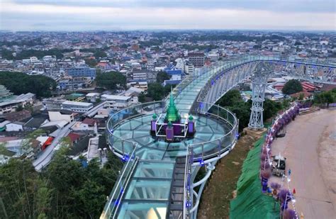 สกายวอล์คเหนือสุดสยาม “วัดพระธาตุดอยเวา” แม่สาย เชียงราย