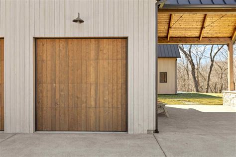 The Bear Creek Residence Sioo X Abodo® Vulcan Cladding Resawn Timber Co