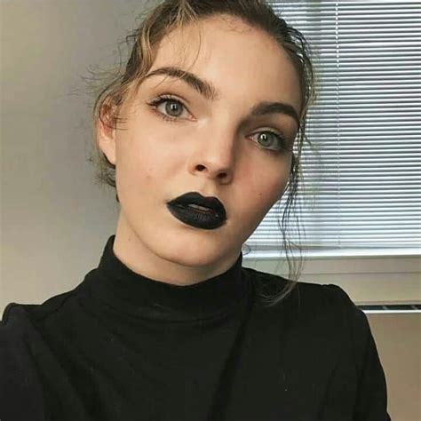 Blacklipstick Fits Her Lots 🖤💋 Camrenbicondova Gotham Selinakyle