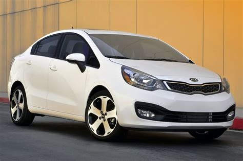 2015 Kia Rio Review And Ratings Edmunds