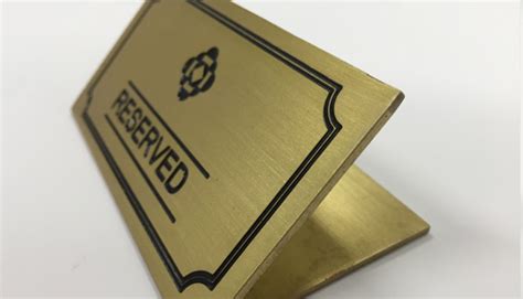 金属标牌的种类 奔流标识