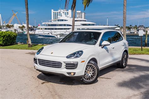 Porsche Cayenne S Vip Miami Auto