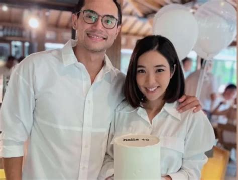 Gisel Jatuh Ke Pelukan Pengusaha Muda Tampan Netizen Papa Baru Gempi Edisi Indonesia