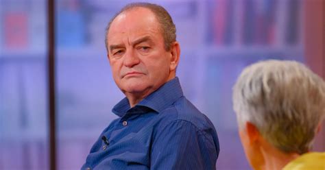 Dornen Auf Haut Prohaska über Schwere Krankheit Weekend At