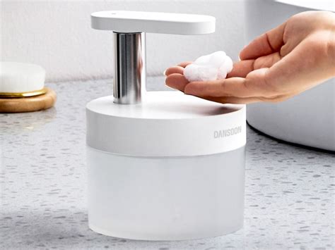 Class101 단순생활 • 충전식 자동 손 세정기 단순생활