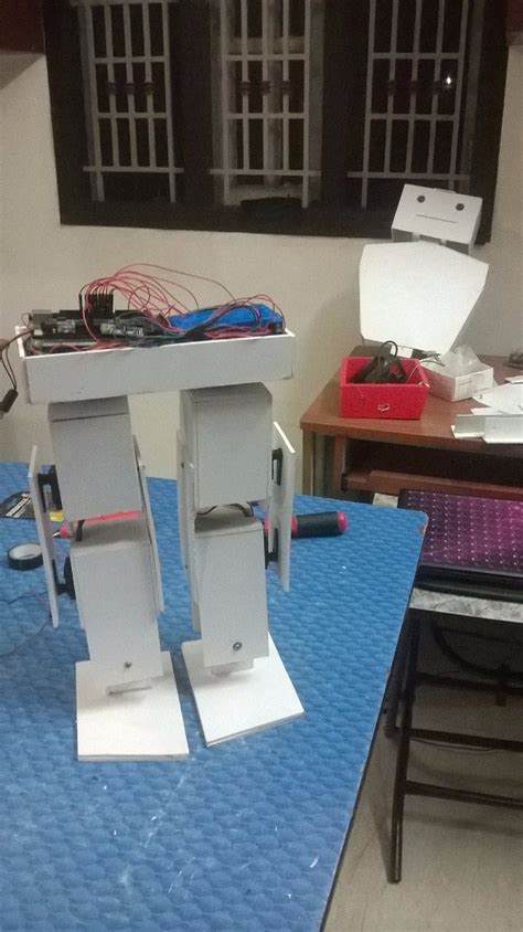 arduino based humanoid robot using servo motors 7 steps with
