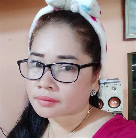 ទីផ្សារដីីឡូត៍ក្រវ៉ាត់ក្រុងភ្នំពេញ