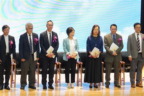 開學︱蔡若蓮：已向缺課逾2年學生家長發6次勸籲信 強調局方責無旁貸 星島日報