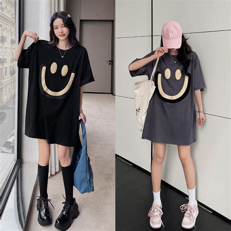 Q T T Smile T Oversize