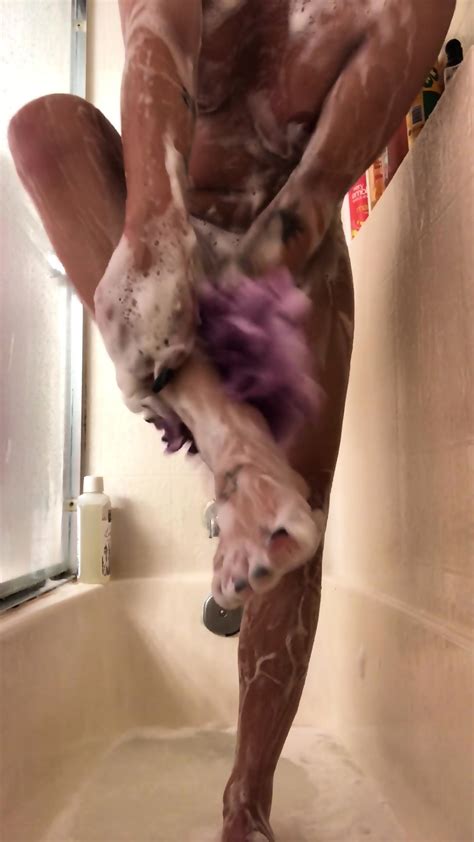 Domino Getting Clean