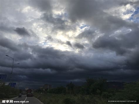 乌云摄影图 建筑景观 自然景观 摄影图库 昵图网
