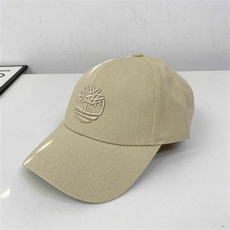 25mart【一元起標】美國 男女 立體標刺繡 帽子 鴨舌帽 棒球帽 米色 Yahoo拍賣