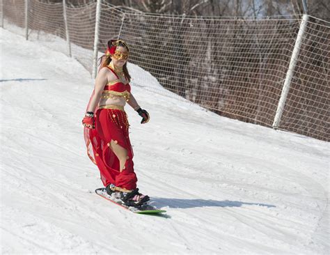 Take A Peek At Chinas ‘naked Skiing Carnival New York Post