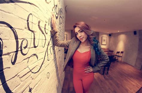 Cerita Sex Tante Sombong Luluh Setelah Keenakan Ku Entot