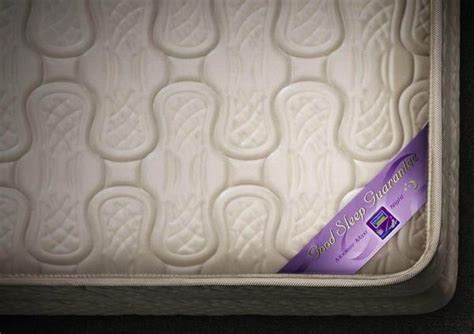 Modess Overnight Sanitary Towel Mattress Print Ad By Mccann Bangkok Adsspot Advertising
