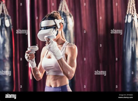 Fitness Lovers Battle Against Other Gym Members By Wearing Virtual