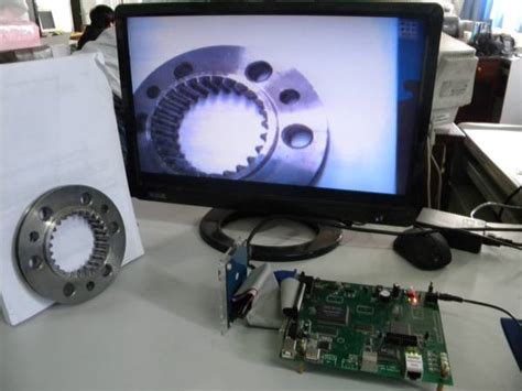 基于armfpga的视频数据采集装置 －挑战杯