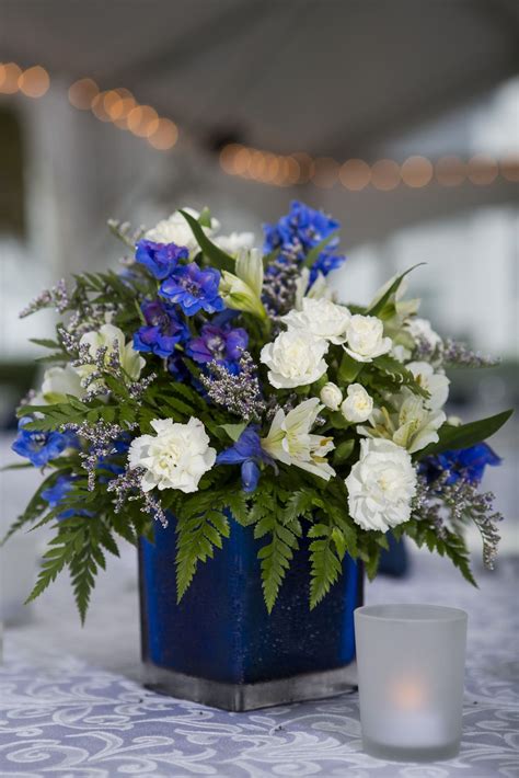 Light Blue And Gold Centerpieces
