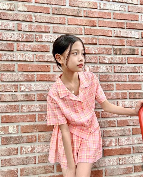 인스타에서 핫한 키즈모델  유머 움짤 이슈 에펨코리아